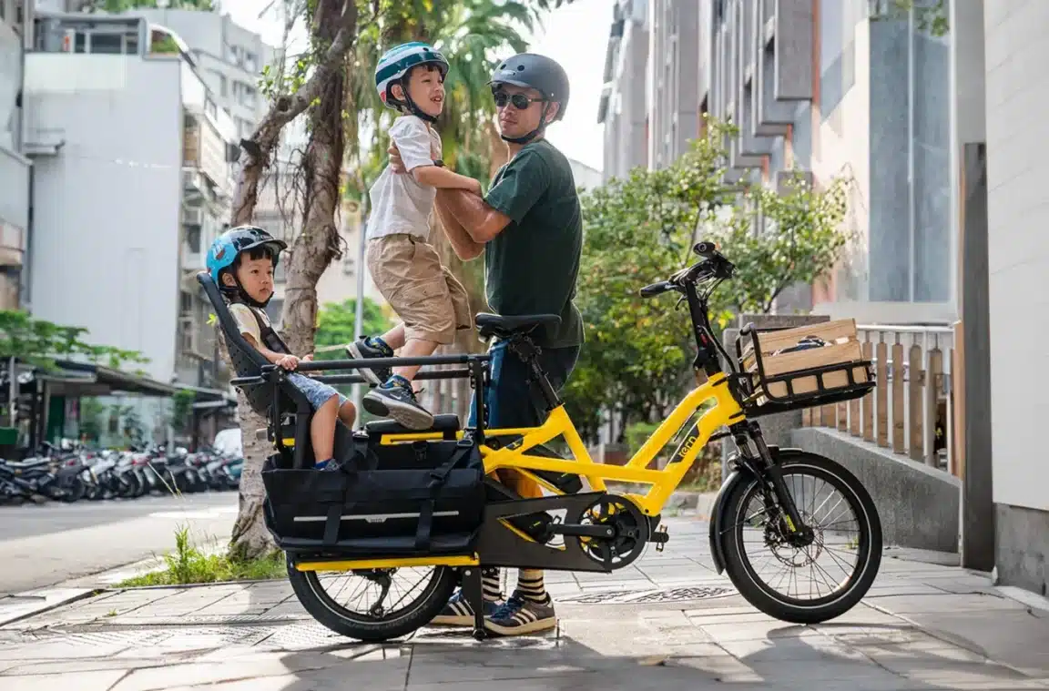 Tern GSD 3 : Le vélo cargo électrique réinventé pour les familles